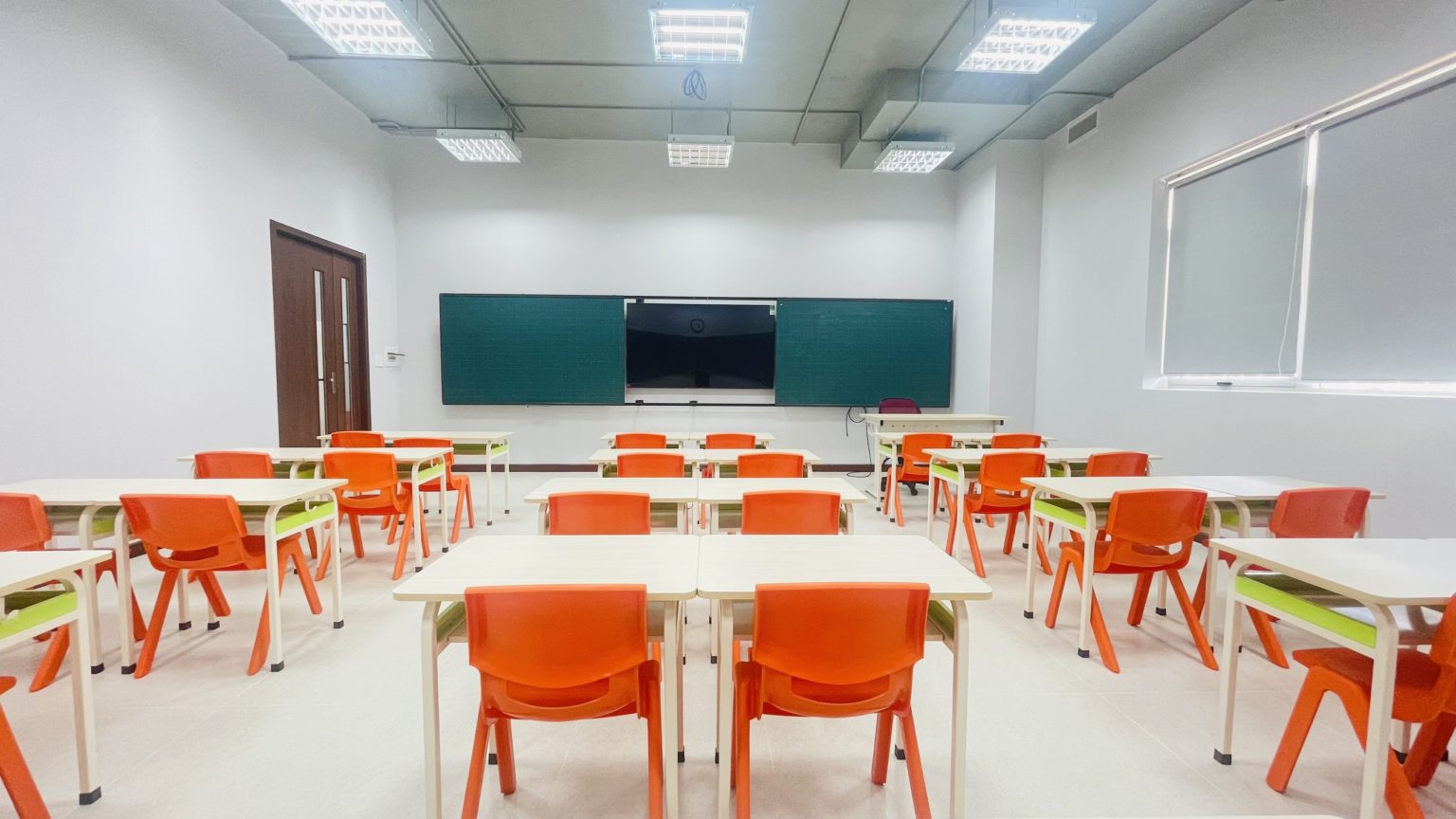 Ngắm nhìn lớp học hiện đại, thoải mái và an toàn của FPT Schools Hà Nam ...