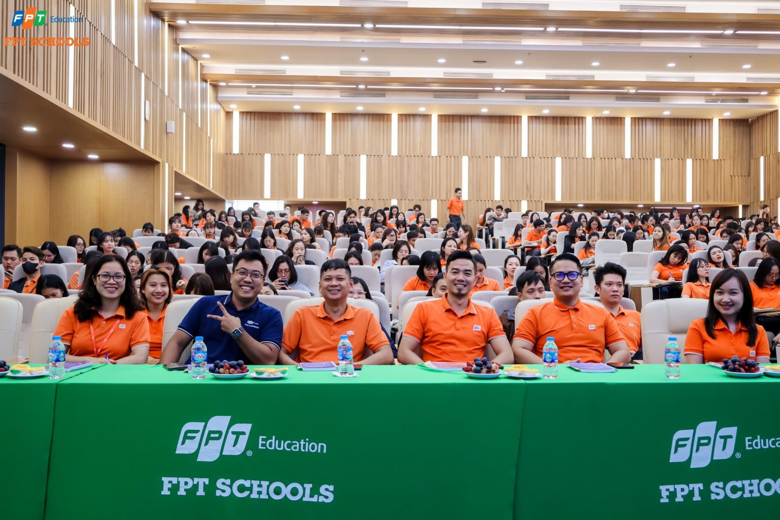 Thầy cô FPT School Hà Nam thấm nhuần "Thông điệp năm học và chiến lược ...
