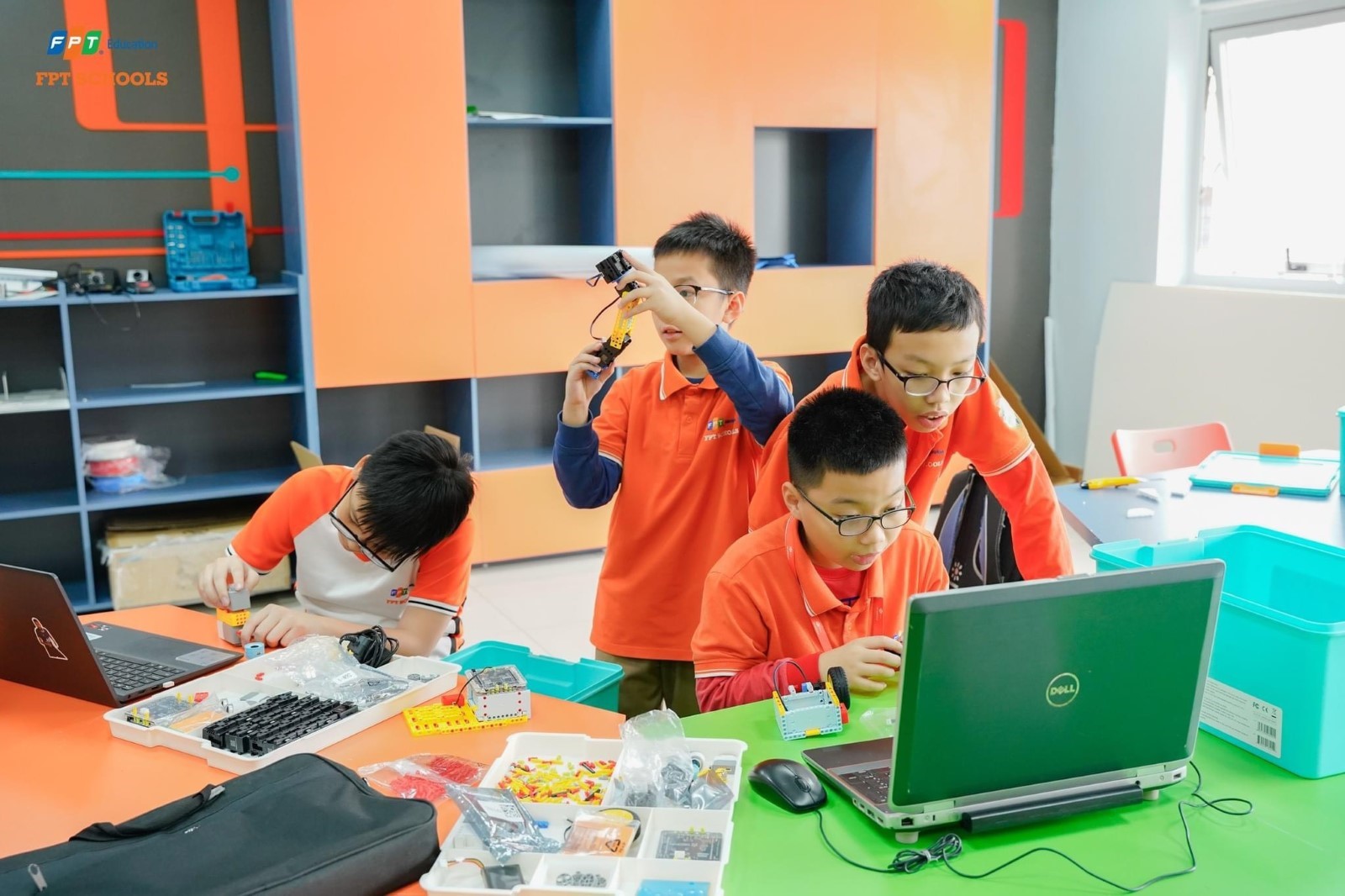 Khám phá phòng STEM LAB các cơ sở FPT Schools – Trường Phổ thông Liên ...